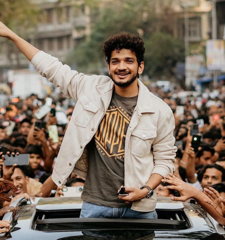 Munawar Faruqui Net Worth, Family, Age, Wiki & More - whatAinfo.in